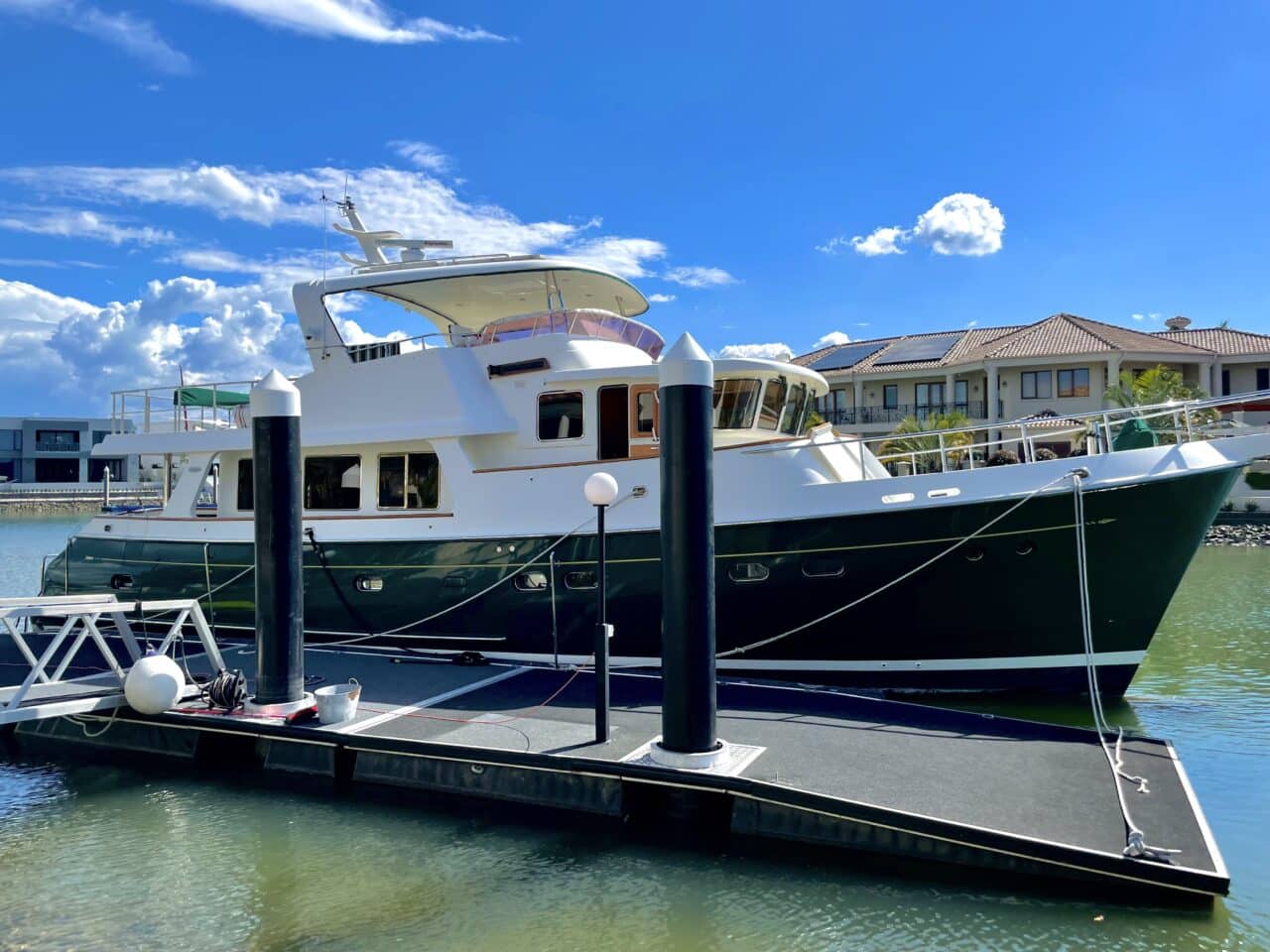 Wireless Docking System Australia & New Zealand | Dockmate